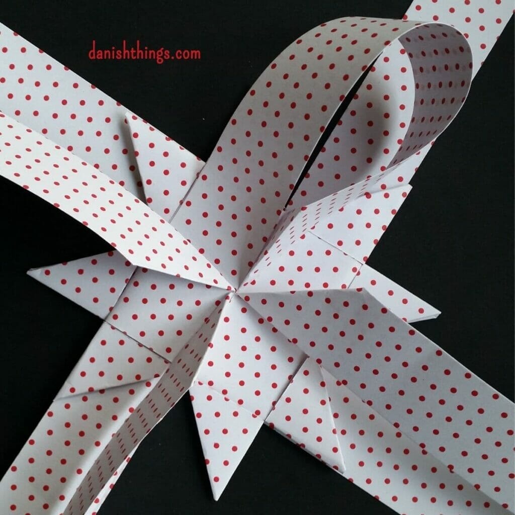 Sådan fletter du en julestjerne - trin for trin - Danish Things