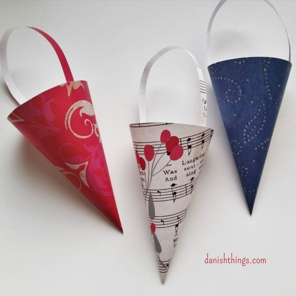 How to make a Froebel star - a classic Danish Christmas decoration ...