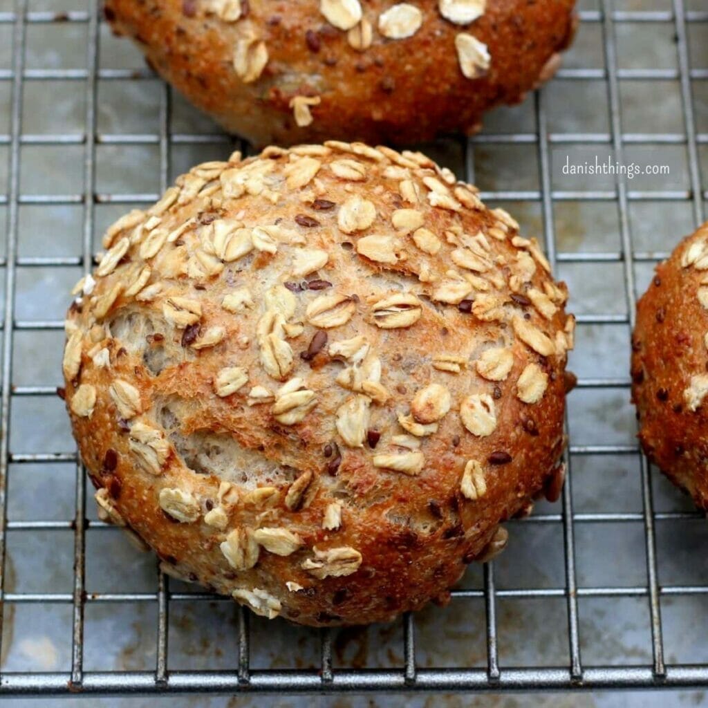 De bedste grødboller – nemme hurtige boller - Danish Things