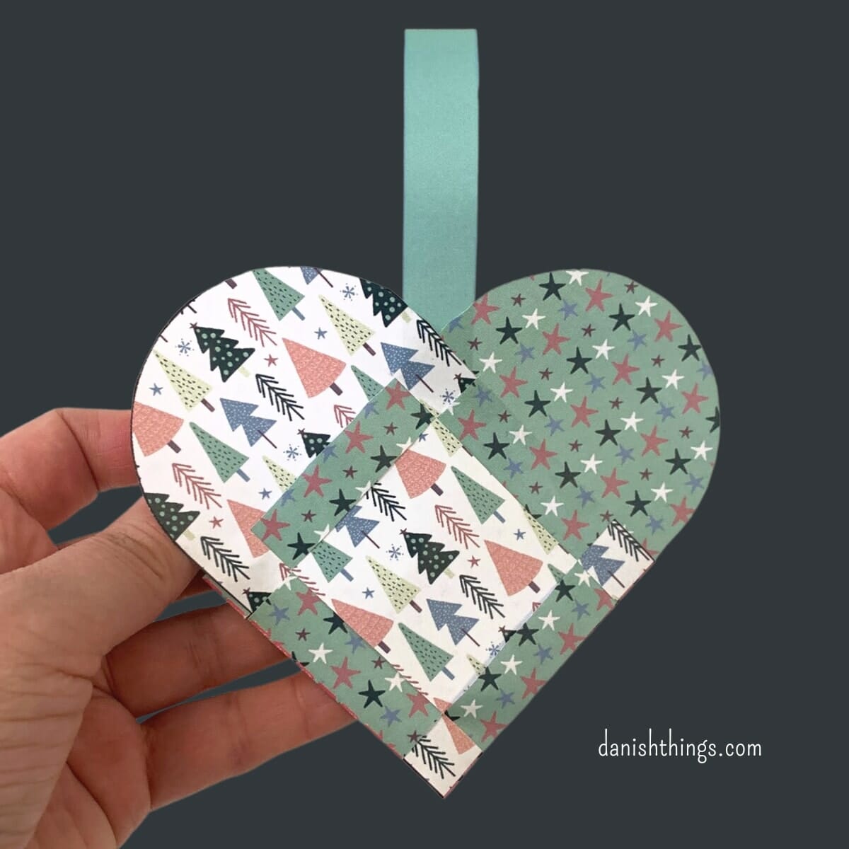 Nemme flettede julehjerter - for nybegyndere og øvede - trin-for-trin - Danish Things